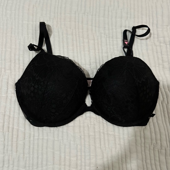 Victoria's Secret | Intimates & Sleepwear | Nwt Vs Bra | Poshmark